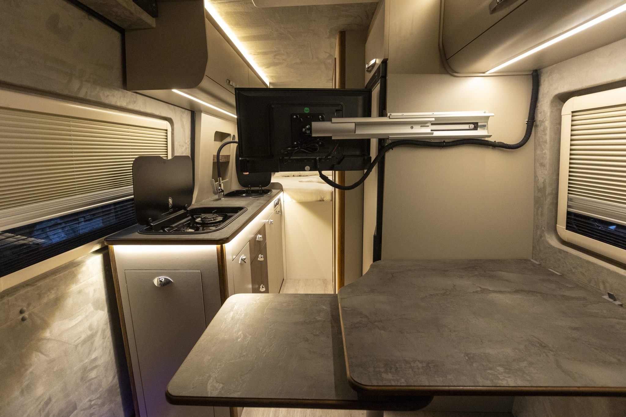 MAN 4x4 Otomatik | Panelvan - Atlas Karavan