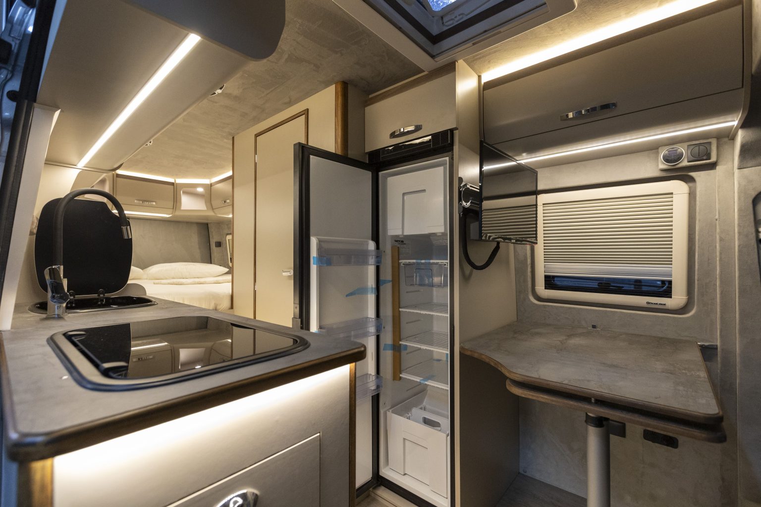 MAN 4x4 Otomatik | Panelvan - Atlas Karavan